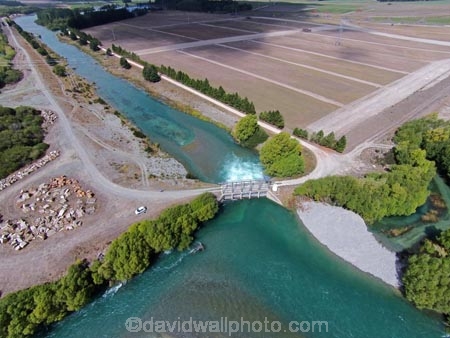 River intake at Black Point, Lower Waitaki Irrigation Scheme, and ...