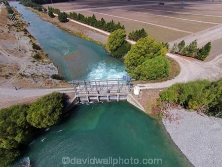 River intake at Black Point, Lower Waitaki Irrigation Scheme, and ...
